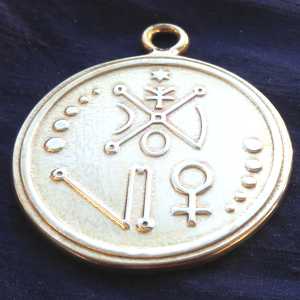 Bronze Round Venus Apple +10 Talisman